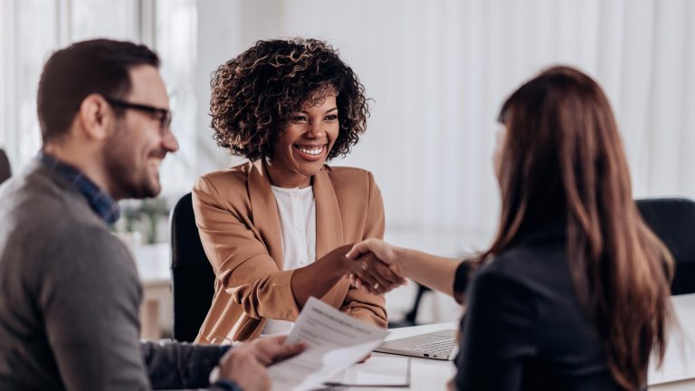 A complete guide to using employee profiling for hiring