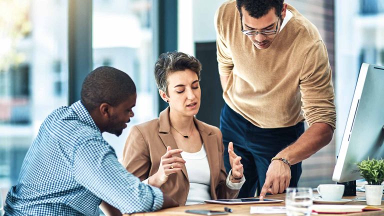 11 Key HR Trends for 2025: Transforming the Employee Experience